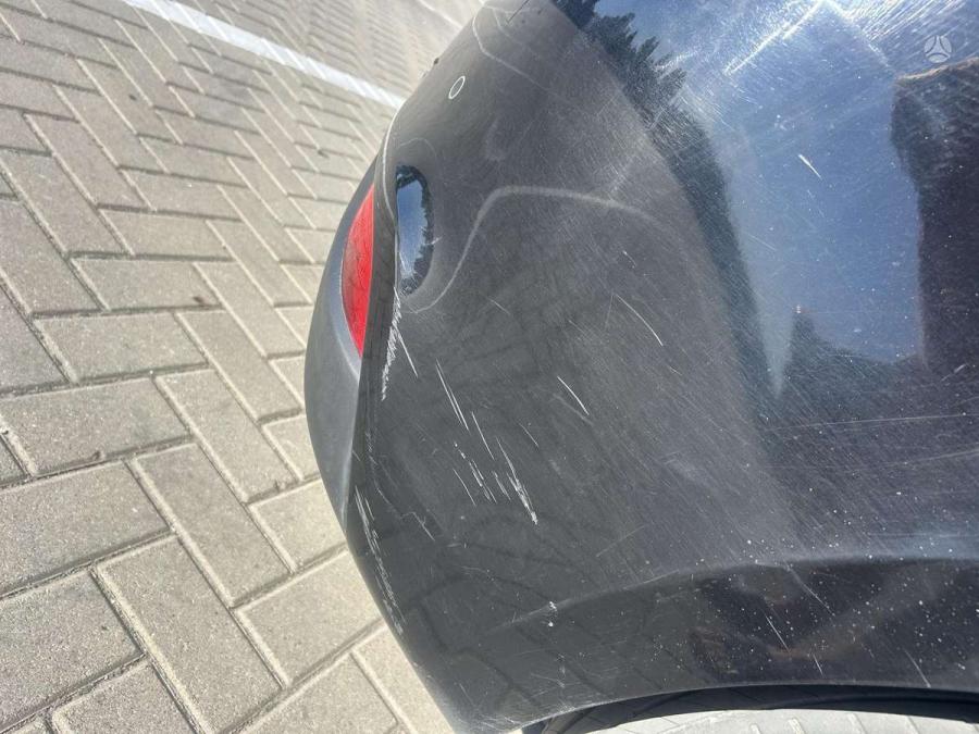 Melns Kia Carens 2013 Tauragė, ar dzinēja tilpumu 1.69 L un nobraukumu 267 tūkst. km par 3500 €, foto 11 vietnē AUTOMOTO.COM.LV