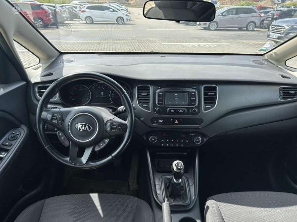 Melns Kia Carens 2013 Tauragė, ar dzinēja tilpumu 1.69 L un nobraukumu 267 tūkst. km par 3500 €, foto 8 vietnē AUTOMOTO.COM.LV