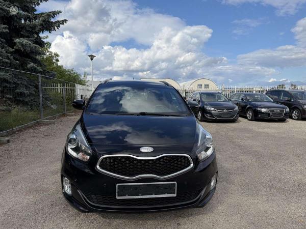 Melns Kia Carens 2013 Marijampole, ar dzinēja tilpumu 1.59 L un nobraukumu 115 tūkst. km par 4650 €, foto 3 vietnē AUTOMOTO.COM.LV