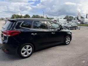 Melns Kia Carens 2013 Marijampole, ar dzinēja tilpumu 1.59 L un nobraukumu 115 tūkst. km par 4650 €, foto 4 vietnē AUTOMOTO.COM.LV
