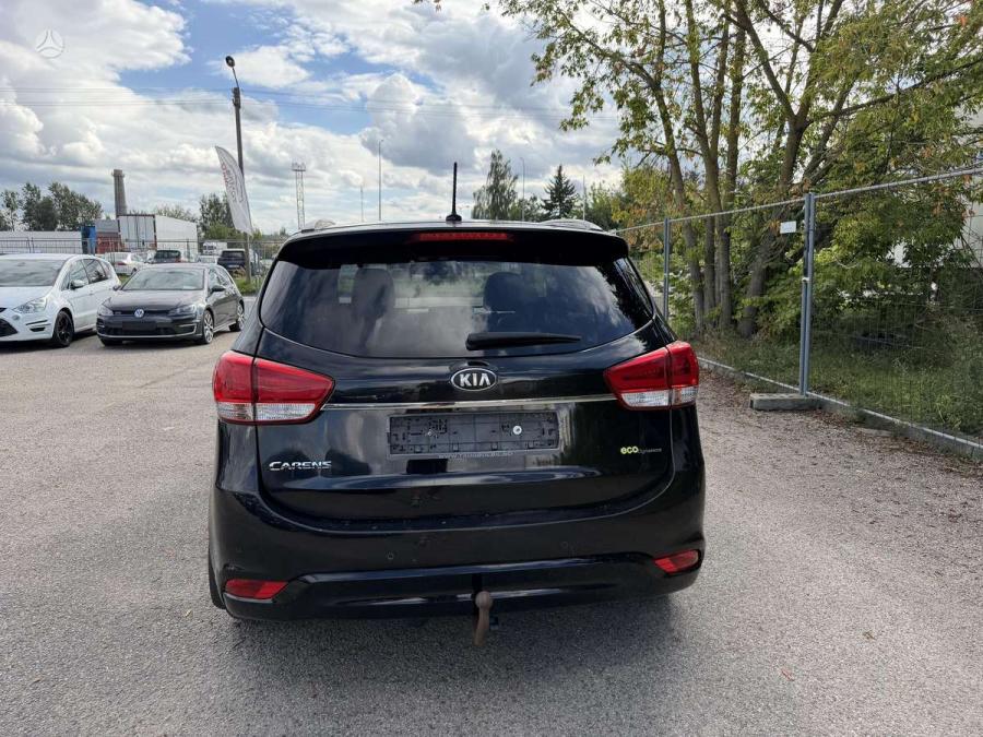 Melns Kia Carens 2013 Marijampole, ar dzinēja tilpumu 1.59 L un nobraukumu 115 tūkst. km par 4650 €, foto 6 vietnē AUTOMOTO.COM.LV