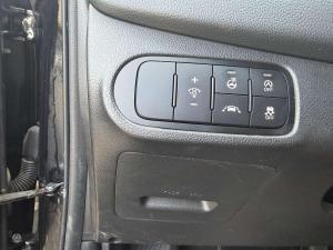 Melns Kia Carens 2013 Marijampole, ar dzinēja tilpumu 1.59 L un nobraukumu 115 tūkst. km par 4650 €, foto 13 vietnē AUTOMOTO.COM.LV