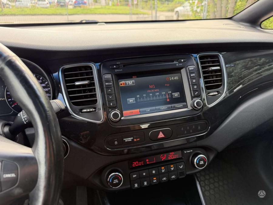 Melns Kia Carens 2013 Marijampole, ar dzinēja tilpumu 1.59 L un nobraukumu 115 tūkst. km par 4650 €, foto 15 vietnē AUTOMOTO.COM.LV