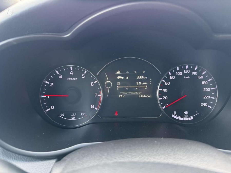 Melns Kia Carens 2013 Marijampole, ar dzinēja tilpumu 1.59 L un nobraukumu 115 tūkst. km par 4650 €, foto 17 vietnē AUTOMOTO.COM.LV