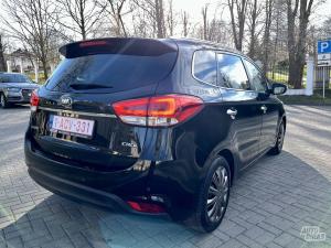 Black Kia Carens 2014 in Siauliai, with an engine capacity of 1.70 L and mileage of 269 thousand km for 6500 €, photo 8 on AUTOMOTO.COM.LV