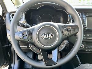 Black Kia Carens 2014 in Siauliai, with an engine capacity of 1.70 L and mileage of 269 thousand km for 6500 €, photo 14 on AUTOMOTO.COM.LV