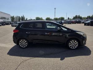 Melns Kia Carens 2014 Marijampole, ar dzinēja tilpumu 1.69 L un nobraukumu 27 tūkst. km par 3700 €, foto 13 vietnē AUTOMOTO.COM.LV