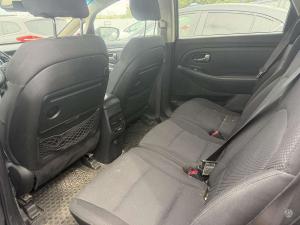 Black Kia Carens 2014 in Kaunas, with an engine capacity of 1.69 L and mileage of 288 thousand km for 1950 €, photo 6 on AUTOMOTO.COM.LV