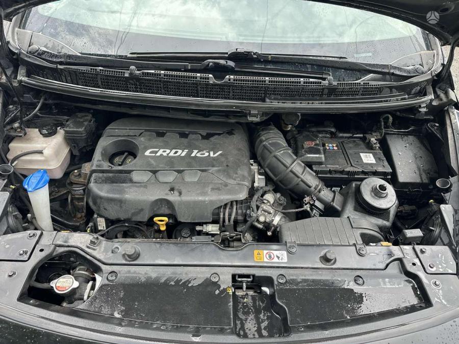 Melns Kia Carens 2014 Kauņa, ar dzinēja tilpumu 1.69 L un nobraukumu 277 tūkst. km par 4200 €, foto 13 vietnē AUTOMOTO.COM.LV