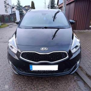 Black Kia Carens 2016 in Kaunas, with an engine capacity of 1.70 L and mileage of 177 thousand km for 7777 €, photo 3 on AUTOMOTO.COM.LV