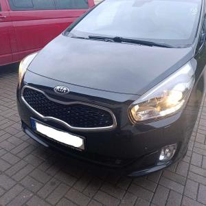 Black Kia Carens 2016 in Kaunas, with an engine capacity of 1.70 L and mileage of 177 thousand km for 7777 €, photo 5 on AUTOMOTO.COM.LV