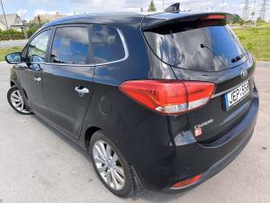 Melns Kia Carens 2016 Kauņa, ar dzinēja tilpumu 1.69 L un nobraukumu 241 tūkst. km par 4000 €, foto 4 vietnē AUTOMOTO.COM.LV