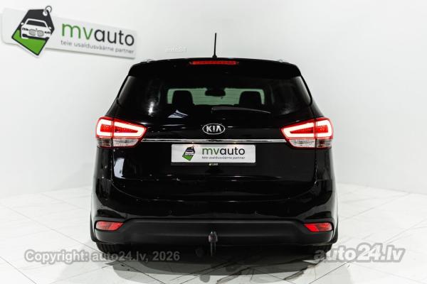 Black Kia Carens 2014 in Tallinn, with an engine capacity of 1.70 L and mileage of 201 thousand km for 5990 €, photo 7 on AUTOMOTO.COM.LV