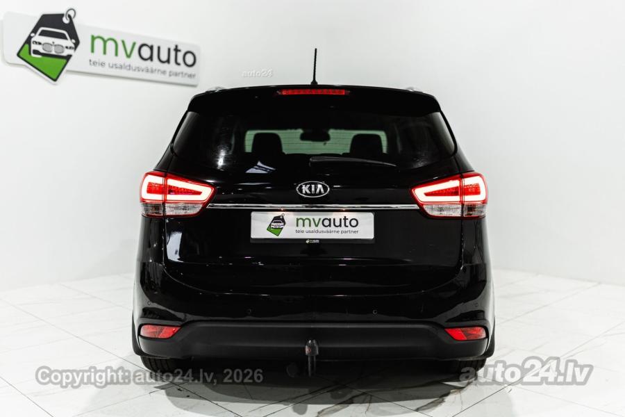 Melns Kia Carens 2014 Tallina, ar dzinēja tilpumu 1.70 L un nobraukumu 201 tūkst. km par 5990 €, foto 8 vietnē AUTOMOTO.COM.LV