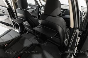 Melns Kia Carens 2014 Tallina, ar dzinēja tilpumu 1.70 L un nobraukumu 201 tūkst. km par 5990 €, foto 22 vietnē AUTOMOTO.COM.LV