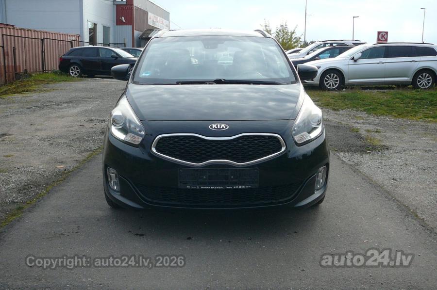 Black Kia Carens 2015 in Johvi, with an engine capacity of 1.70 L and mileage of 199 thousand km for 6900 €, photo 8 on AUTOMOTO.COM.LV