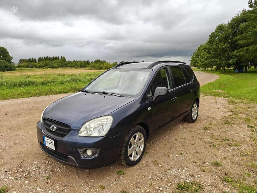 Zils Kia Carens 2007 Kretinga, ar dzinēja tilpumu 1.99 L un nobraukumu 277 tūkst. km par 1200 €, foto 6 vietnē AUTOMOTO.COM.LV
