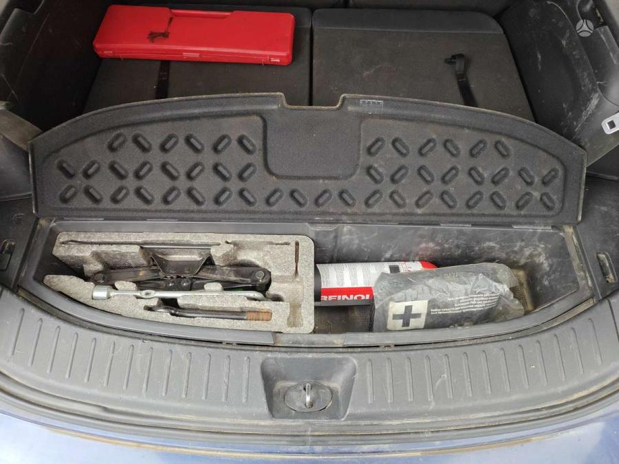 Zils Kia Carens 2007 Kretinga, ar dzinēja tilpumu 1.99 L un nobraukumu 277 tūkst. km par 1200 €, foto 20 vietnē AUTOMOTO.COM.LV