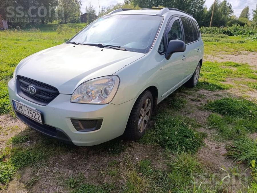 Zils Kia Carens 2007 Rīga, ar dzinēja tilpumu 2.00 L un nobraukumu 285 tūkst. km par 1150 €, foto 4 vietnē AUTOMOTO.COM.LV