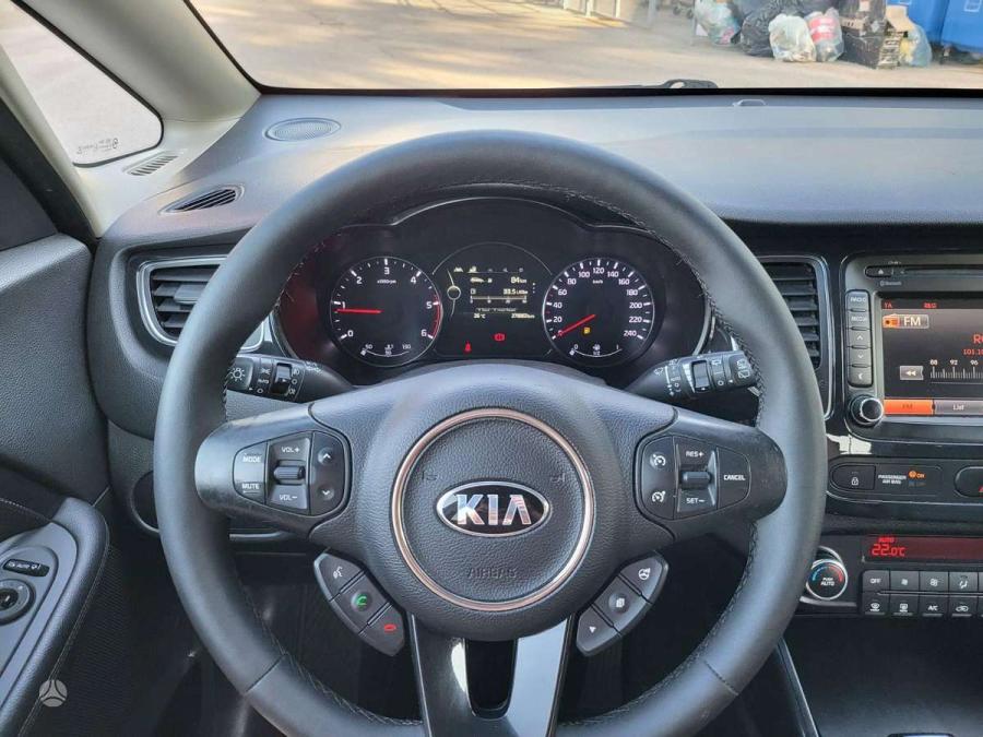 Zils Kia Carens 2013 Alīta, ar dzinēja tilpumu 1.69 L un nobraukumu 278 tūkst. km par 5590 €, foto 8 vietnē AUTOMOTO.COM.LV