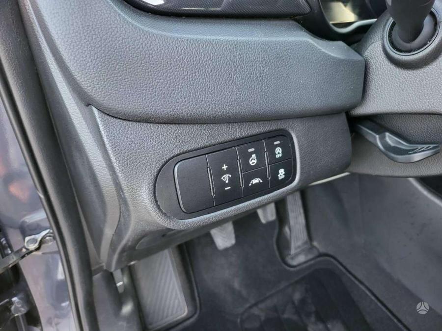 Zils Kia Carens 2013 Alīta, ar dzinēja tilpumu 1.69 L un nobraukumu 278 tūkst. km par 5590 €, foto 12 vietnē AUTOMOTO.COM.LV