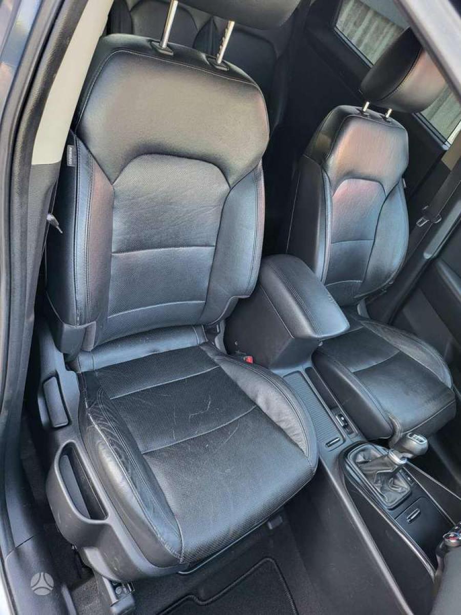Zils Kia Carens 2013 Alīta, ar dzinēja tilpumu 1.69 L un nobraukumu 278 tūkst. km par 5590 €, foto 15 vietnē AUTOMOTO.COM.LV