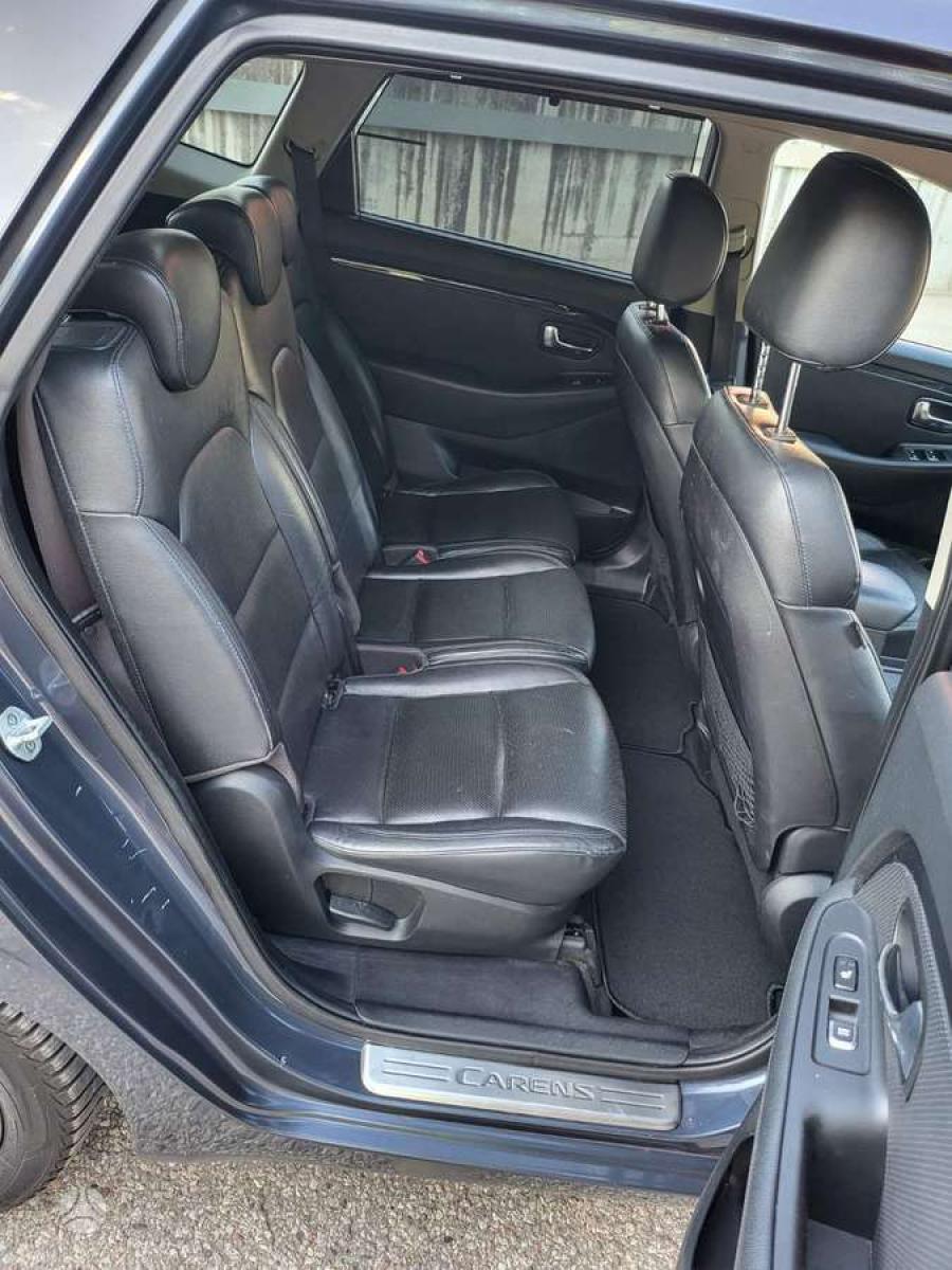 Zils Kia Carens 2013 Alīta, ar dzinēja tilpumu 1.69 L un nobraukumu 278 tūkst. km par 5590 €, foto 20 vietnē AUTOMOTO.COM.LV