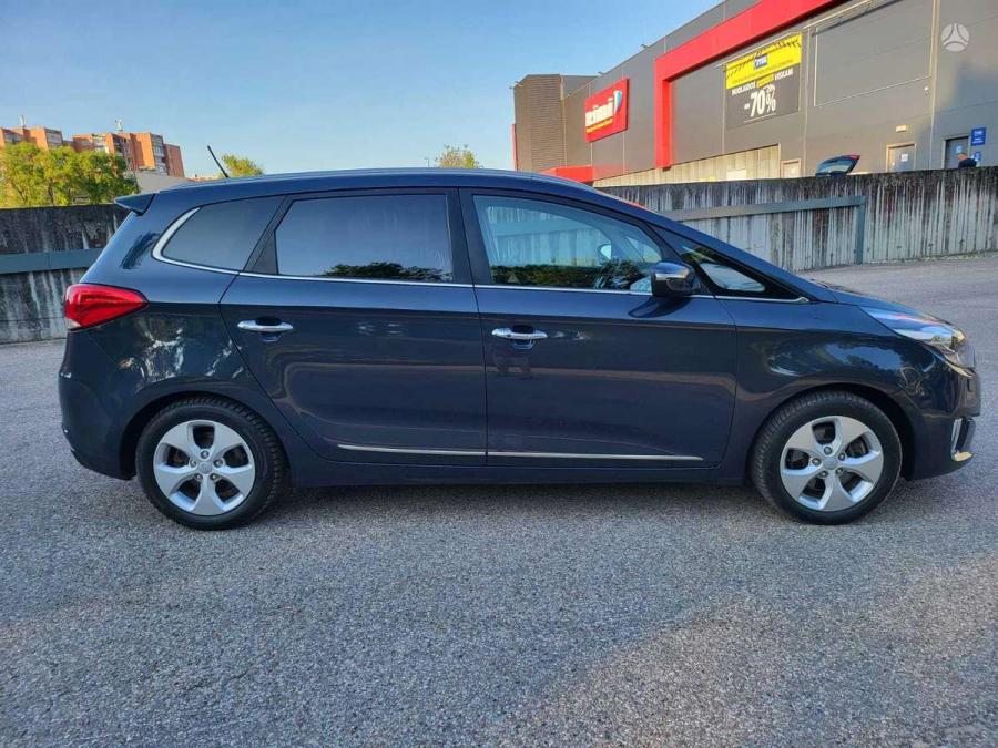Zils Kia Carens 2013 Alīta, ar dzinēja tilpumu 1.69 L un nobraukumu 278 tūkst. km par 5590 €, foto 29 vietnē AUTOMOTO.COM.LV