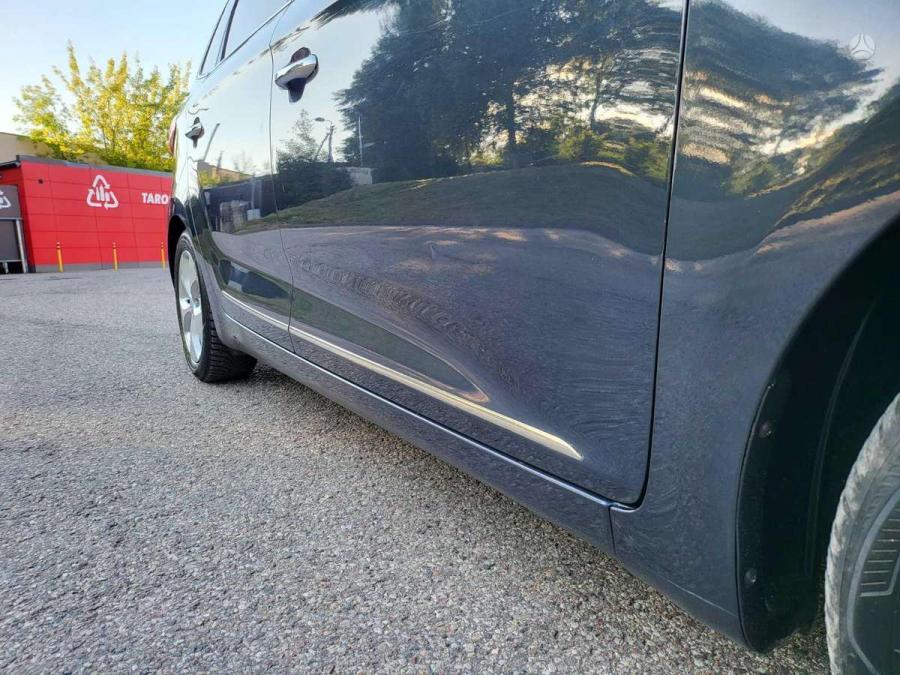 Zils Kia Carens 2013 Alīta, ar dzinēja tilpumu 1.69 L un nobraukumu 278 tūkst. km par 5590 €, foto 33 vietnē AUTOMOTO.COM.LV
