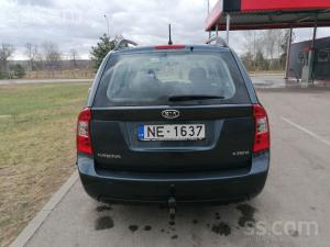 Blue Kia Carens 2010 in Daugavpils, with an engine capacity of 2.00 L and mileage of 229 thousand km for 2800 €, photo 6 on AUTOMOTO.COM.LV
