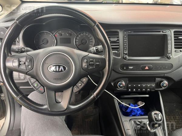 Brūns Kia Carens 2014 Rīga, ar dzinēja tilpumu 1.70 L un nobraukumu 190 tūkst. km par 6200 €, foto 4 vietnē AUTOMOTO.COM.LV