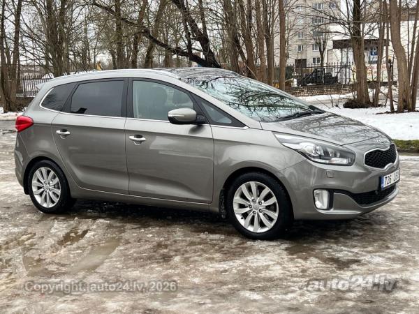 Brūns Kia Carens 2014 Narva, ar dzinēja tilpumu 1.70 L un nobraukumu 325 tūkst. km par 3499 €, foto 6 vietnē AUTOMOTO.COM.LV
