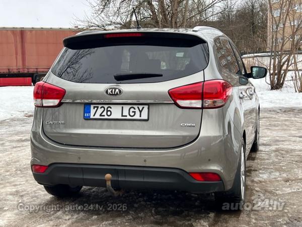 Brūns Kia Carens 2014 Narva, ar dzinēja tilpumu 1.70 L un nobraukumu 325 tūkst. km par 3499 €, foto 9 vietnē AUTOMOTO.COM.LV