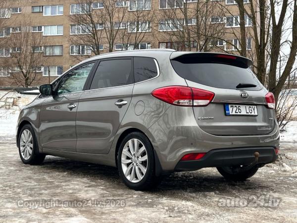Brūns Kia Carens 2014 Narva, ar dzinēja tilpumu 1.70 L un nobraukumu 325 tūkst. km par 3499 €, foto 10 vietnē AUTOMOTO.COM.LV
