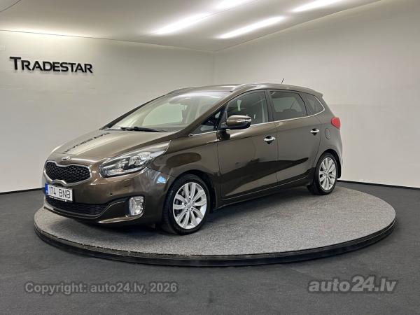 Brūns Kia Carens 2015 Pērnava, ar dzinēja tilpumu 1.70 L un nobraukumu 207 tūkst. km par 7990 €, foto 1 vietnē AUTOMOTO.COM.LV