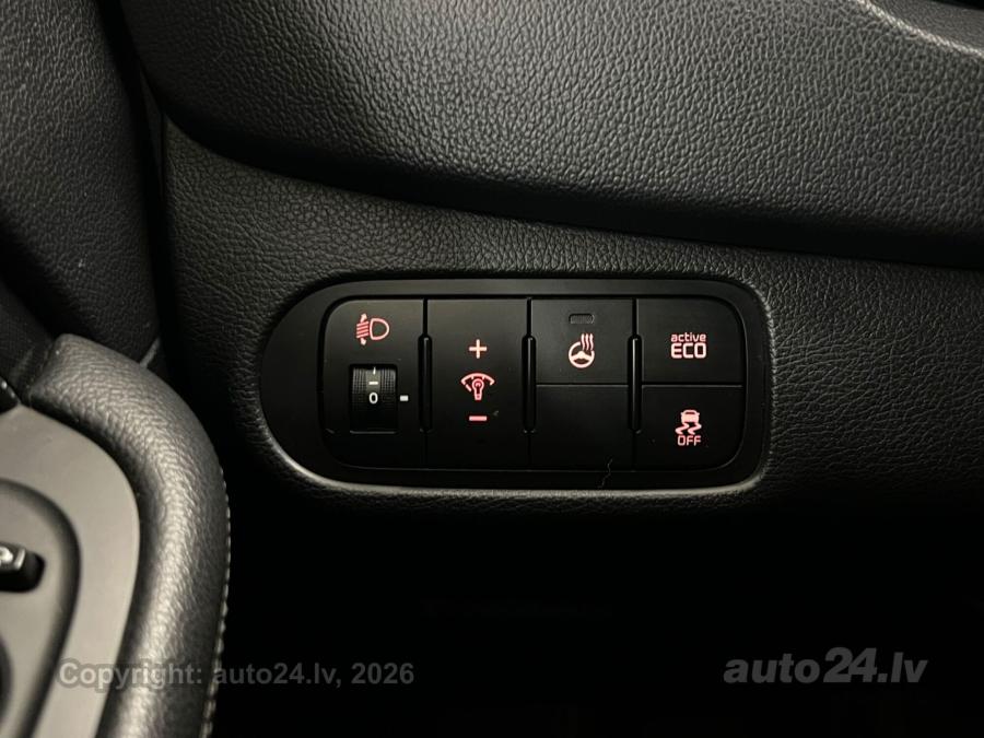 Brown Kia Carens 2015 in Parnu, with an engine capacity of 1.70 L and mileage of 207 thousand km for 7990 €, photo 18 on AUTOMOTO.COM.LV