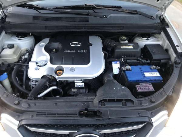 Grey Kia Carens 2007 in Alytus, with an engine capacity of 1.99 L and mileage of 405 thousand km for 1050 €, photo 9 on AUTOMOTO.COM.LV