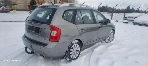Pelēks Kia Carens 2011 Kėdainiai, ar dzinēja tilpumu 1.58 L un nobraukumu 231 tūkst. km par 2999 €, foto 5 vietnē AUTOMOTO.COM.LV