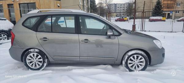 Pelēks Kia Carens 2011 Kėdainiai, ar dzinēja tilpumu 1.58 L un nobraukumu 231 tūkst. km par 2999 €, foto 6 vietnē AUTOMOTO.COM.LV