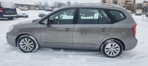 Pelēks Kia Carens 2011 Kėdainiai, ar dzinēja tilpumu 1.60 L un nobraukumu 231 tūkst. km par 2999 €, foto 7 vietnē AUTOMOTO.COM.LV