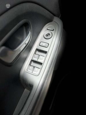 Grey Kia Carens 2013 in Panevezys, with an engine capacity of 1.69 L and mileage of 220 thousand km for 3550 €, photo 15 on AUTOMOTO.COM.LV