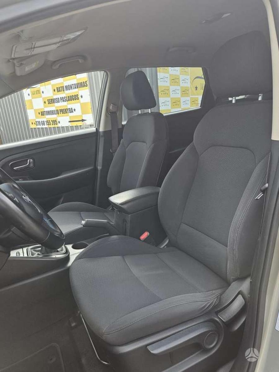 Pelēks Kia Carens 2013 Šauļi, ar dzinēja tilpumu 1.69 L un nobraukumu 249 tūkst. km par 5350 €, foto 14 vietnē AUTOMOTO.COM.LV