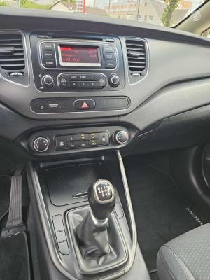 Pelēks Kia Carens 2013 Šauļi, ar dzinēja tilpumu 1.69 L un nobraukumu 249 tūkst. km par 5350 €, foto 16 vietnē AUTOMOTO.COM.LV