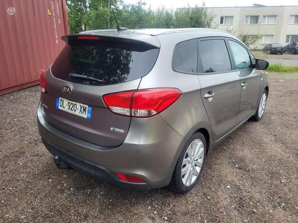 Киа Каренс 2014 в Каунас на AUTOMOTO.COM.LV Серый Киа Каренс 2014 в Каунас, объемом двигателя 1.69 л и пробегом 238 тыс. км за 4150 €, фото 5 на AUTOMOTO.COM.LV