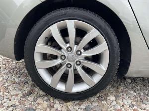 Pelēks Kia Carens 2014 Kauņa, ar dzinēja tilpumu 1.69 L un nobraukumu 240 tūkst. km par 5200 €, foto 12 vietnē AUTOMOTO.COM.LV