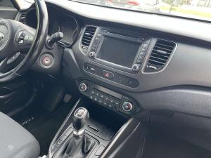Pelēks Kia Carens 2014 Kauņa, ar dzinēja tilpumu 1.69 L un nobraukumu 240 tūkst. km par 5200 €, foto 18 vietnē AUTOMOTO.COM.LV
