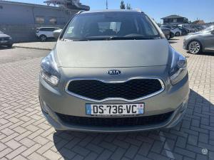 Pelēks Kia Carens 2015 Tauragė, ar dzinēja tilpumu 1.69 L un nobraukumu 247 tūkst. km par 5200 €, foto 4 vietnē AUTOMOTO.COM.LV