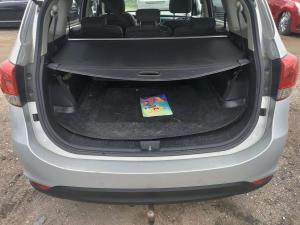 Pelēks Kia Carens 2016 Kauņa, ar dzinēja tilpumu 1.70 L un nobraukumu 297 tūkst. km par 5450 €, foto 12 vietnē AUTOMOTO.COM.LV
