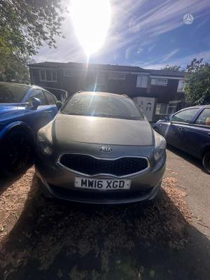 Grey Kia Carens 2016 in Sirvintos, with an engine capacity of 1.69 L and mileage of 111 thousand km for 3872 €, photo  on AUTOMOTO.COM.LV