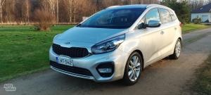 Pelēks Kia Carens 2017 Tauragė, ar dzinēja tilpumu 1.70 L un nobraukumu 166 tūkst. km par 7600 €, foto 2 vietnē AUTOMOTO.COM.LV